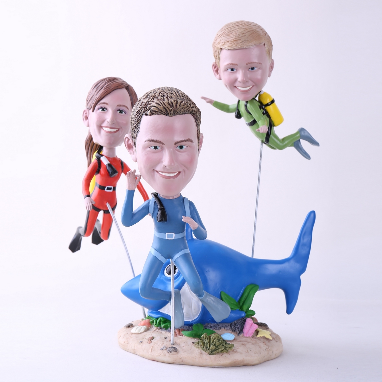Custom Bobblehead Doll: Scuba Diving Family - Custom Bobbleheads from ...